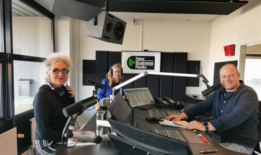 Een persoonlijk verhaal van viroloog Marion Koopmans - Omnicom PR Group ...